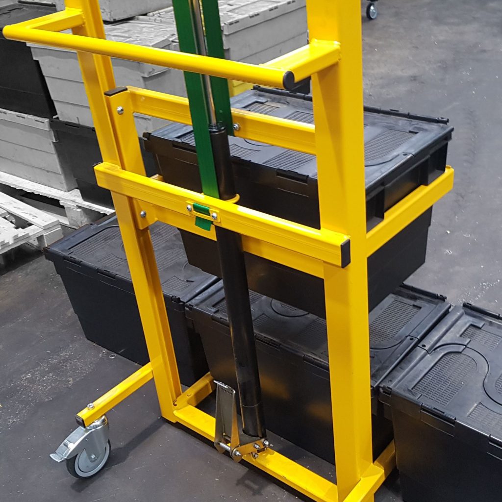 Tote & Container Handling